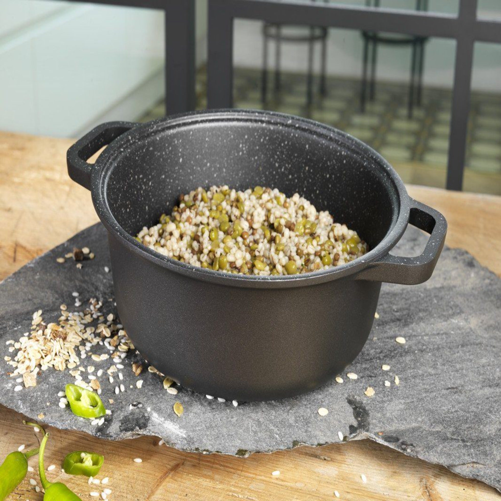 Risoli - Granito Pot with Die Cast Aluminum Lid - Black - Die Cast Alu